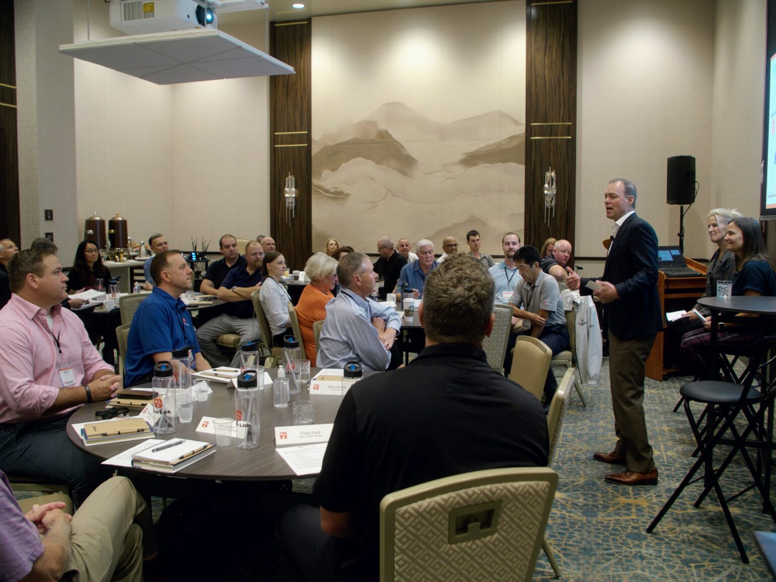 Use Storytelling In The Workplace Every Day - Leadership Story Lab